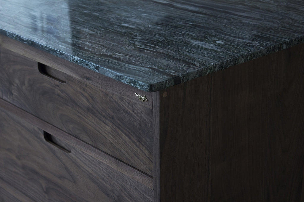 Endless Drift Desk – Twenty One From Eight