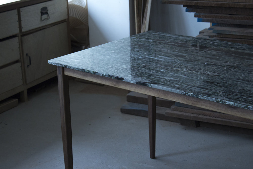 Endless Drift Desk – Twenty One From Eight