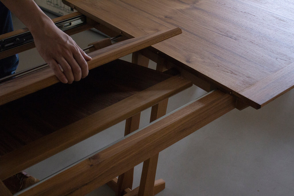 Hercules Extendable Table – Twenty One From Eight